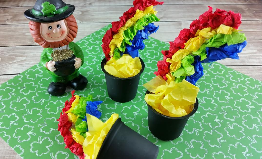 Pot of Gold Craft for Kids (perfect for St. Patrick's Day!)