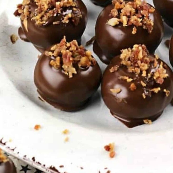 Chocolate Maple Bacon Truffles - Sweet T Makes Three