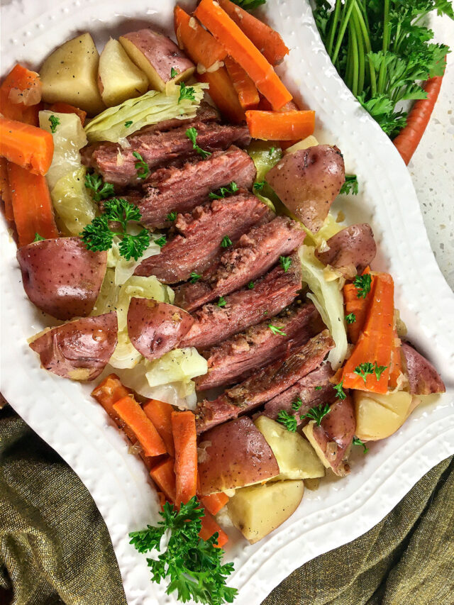 Instant Pot Corned Beef and Cabbage - Sweet T Makes Three