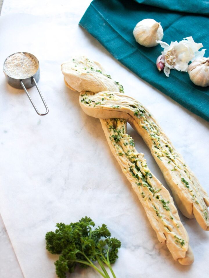 Easy Homemade Garlic Bread - Sweet T Makes Three