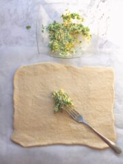 Easy Homemade Garlic Bread - Sweet T Makes Three